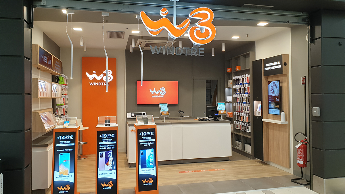 WINDTRE - Centro commerciale Gran Rondò - Crema (CR)